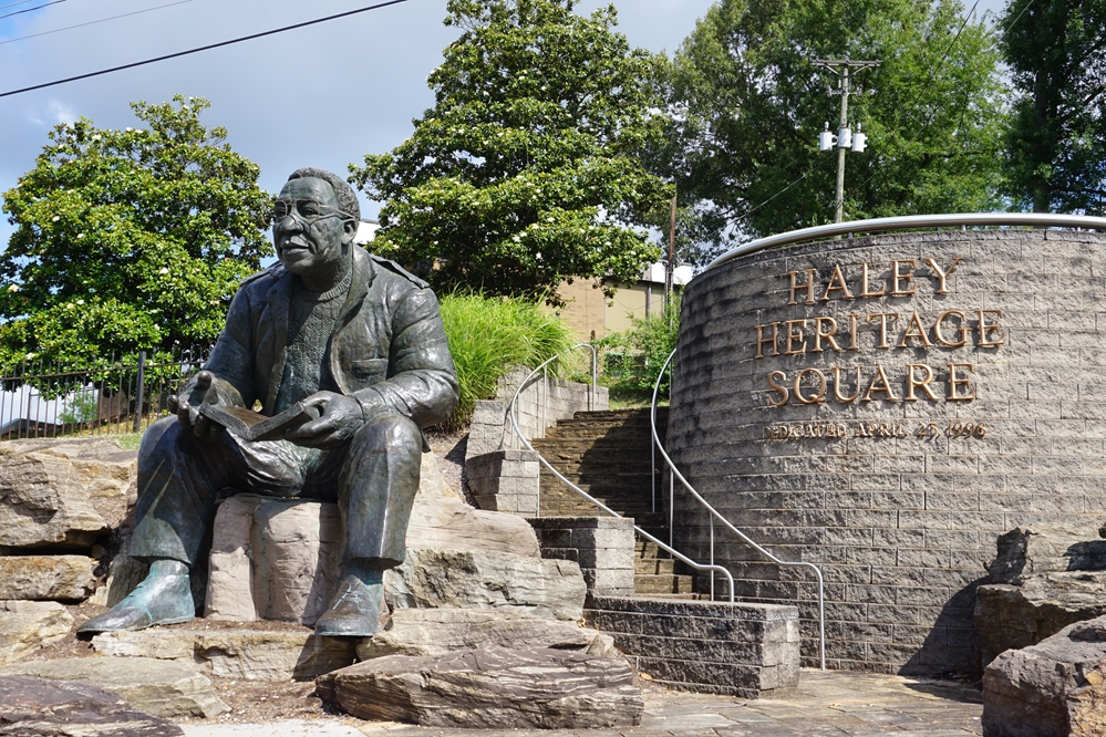 Alex Haley LR - Knoxville History Project